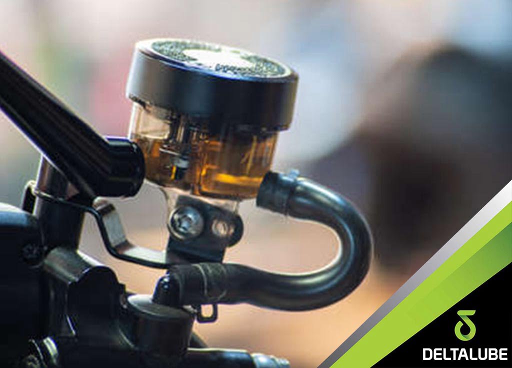 Cara Mudah Bleeding Minyak Rem Motor Sendiri di Rumah - Deltalube